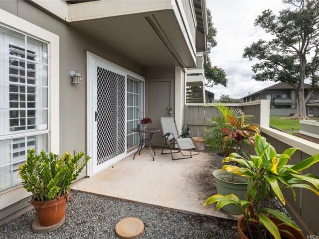 94 1370 Kulewa Loop Unit 11C, Waipahu, HI 96797