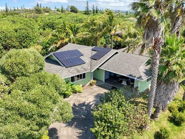 94 1779 Kaulua St, Naalehu, HI 96772