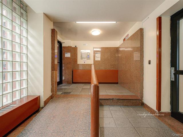 94 30 60th Avenue, Unit 1H | Compass