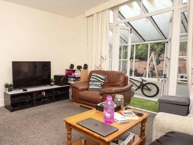 94 Warwards Lane, Stirchley, B29 7RD, United Kingdom | 6 bed house for rent #165357910 | Rentberry