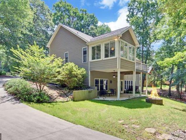 94 Westwood Circle
