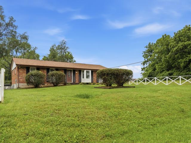 94 Airport Rd