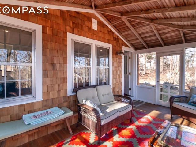 94 Atlantic Ave 1, Cohasset, MA