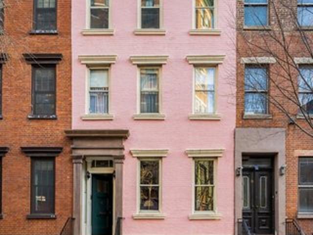 94 Bank St, New York, NY 10014