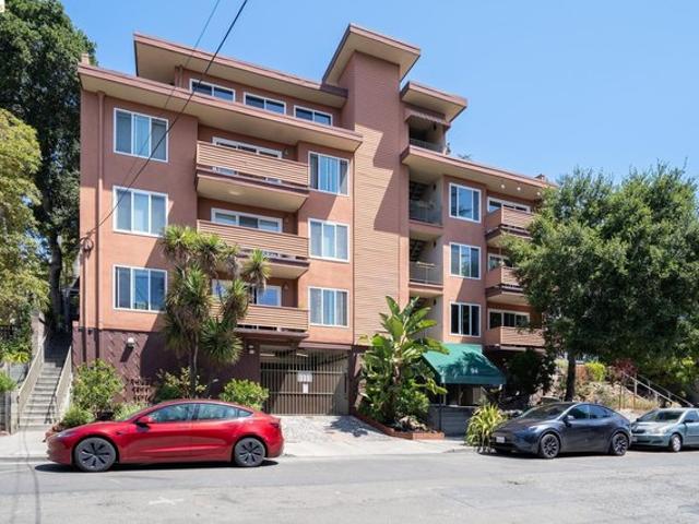 94 Bayo Vista Ave Apt 204, Oakland, CA 94611