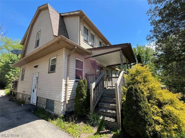 94 Beechwood Drive