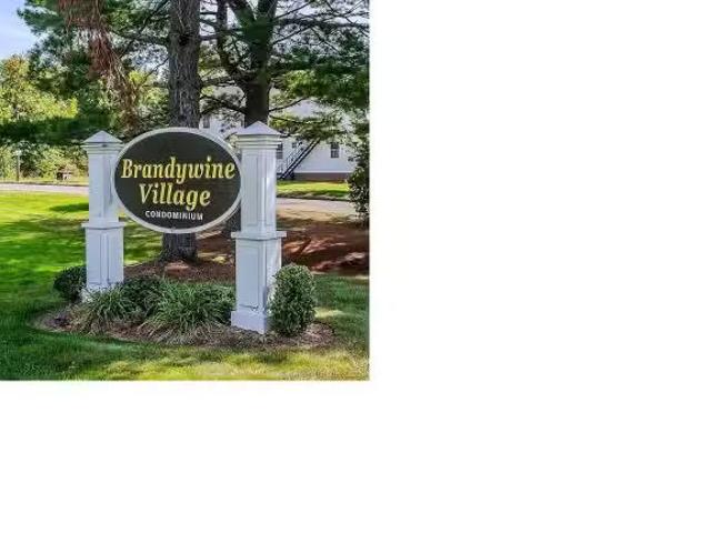 94 Brandywine Ln #94, Suffield, CT 06078 See Est. Value, Sch.