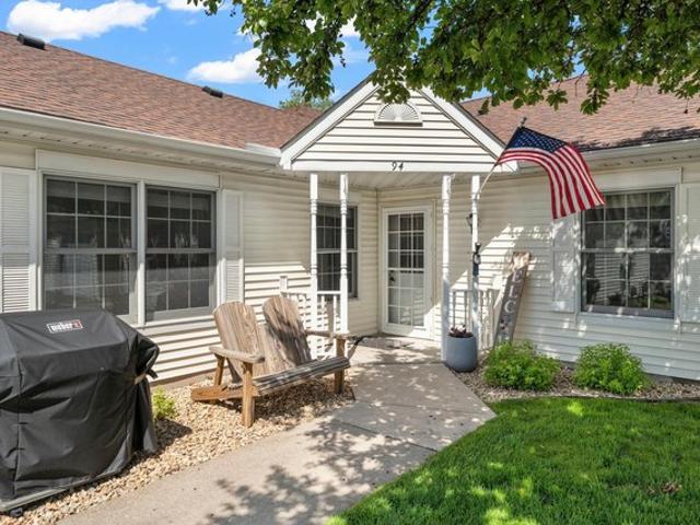 94 Carmel Ave W Unit 25, West Saint Paul, MN 55118