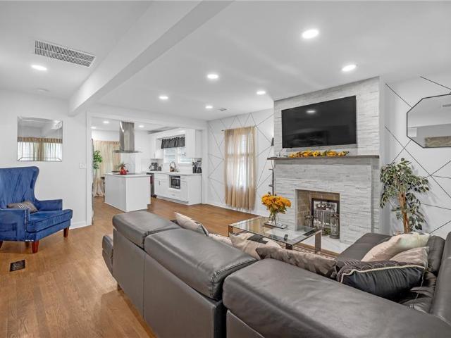 94 Chappell Road SW