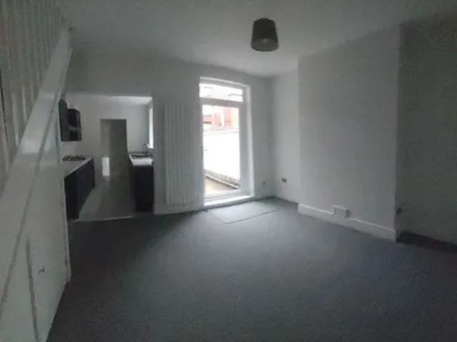 94 Chesterton Street, Liverpool, L19 8LD, United Kingdom | 3 bed townhouse for rent #120238736 | Rentberry