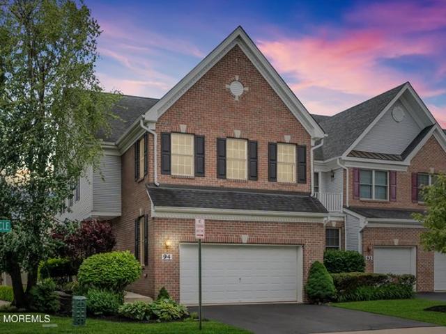 94 Deepwater Cir, Manalapan, NJ 07726