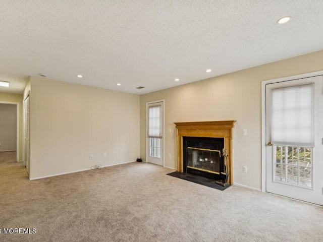 94 Des Moines Court
