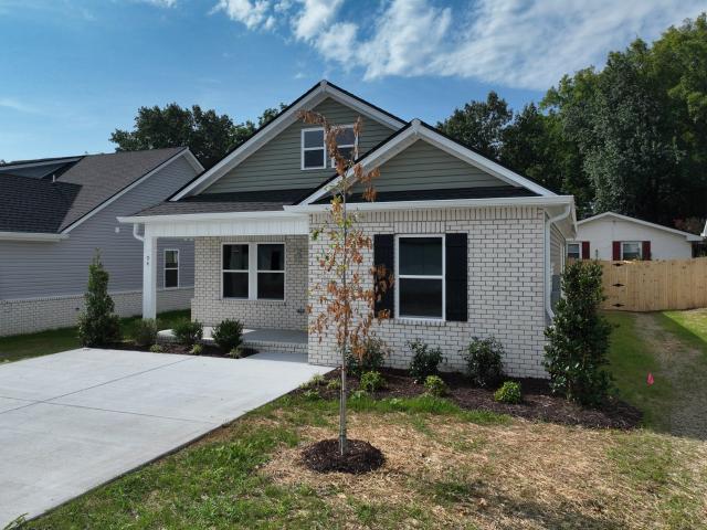 94 Donna Dr