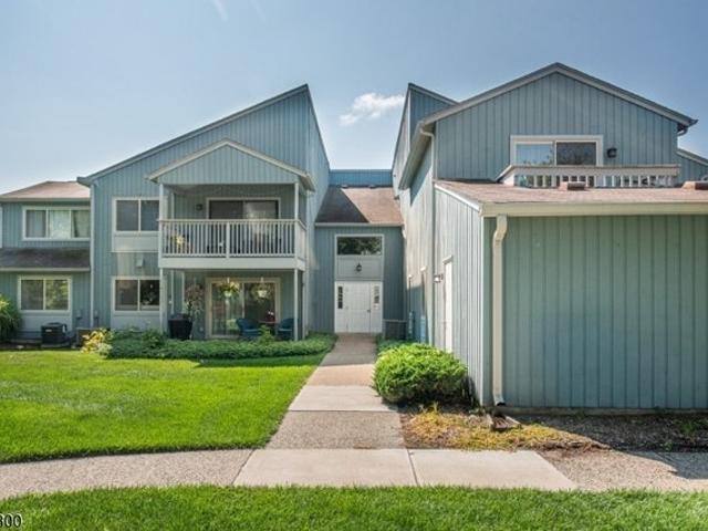 94 Drake Ln Unit 94, Roxbury Township, NJ 07852