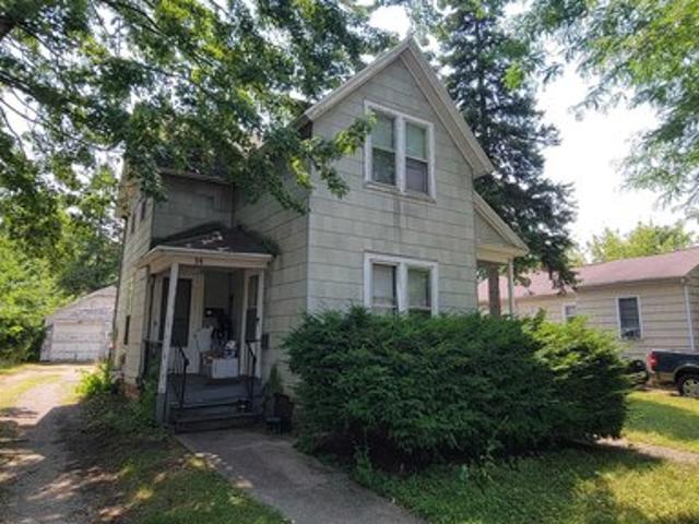 94 E 12th St, Fond du Lac, WI 54935