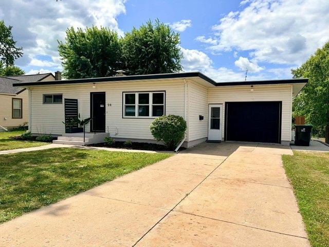 94 Fox Lake Rd, Waupun, WI 53963