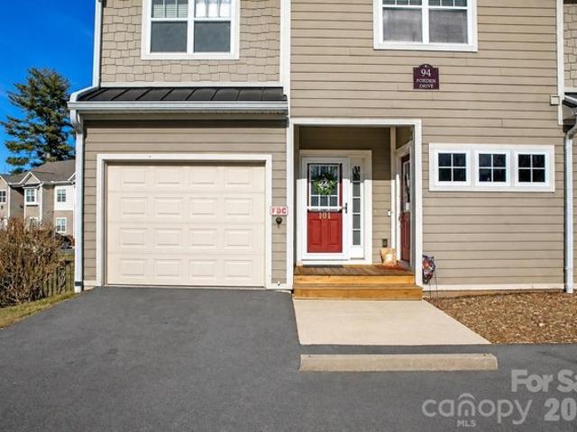94 Foxden Dr Unit 101, Fletcher, NC 28732
