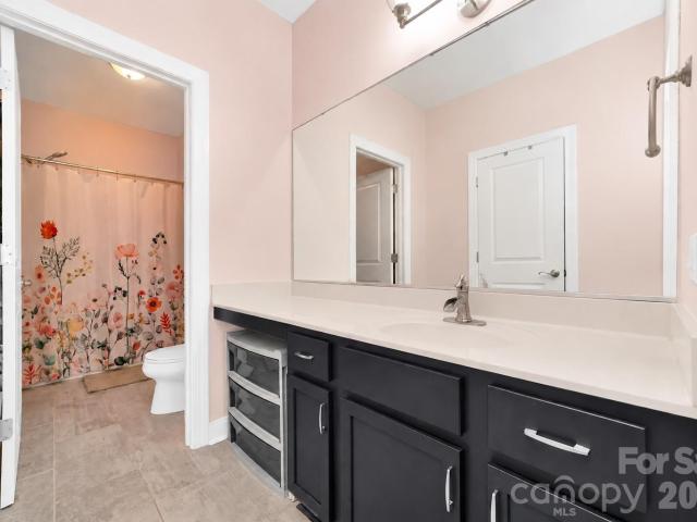 94 Foxden Drive # 101