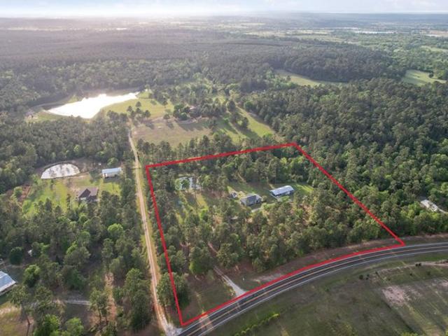 94 FM 3179 Rd, Huntsville, TX 77340