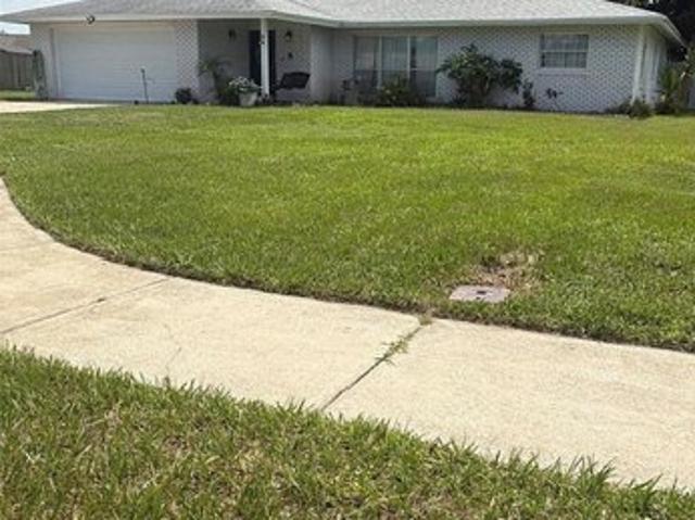 94 Glass Ct, Port Orange, FL 32129