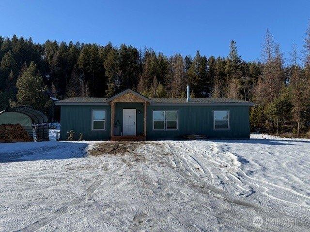 94 Grafton Rd, Tonasket, WA 98855