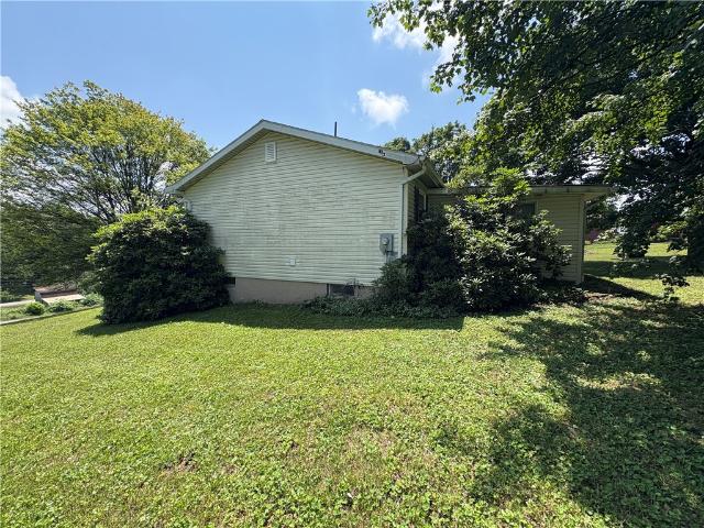 94 Hill Top Dr