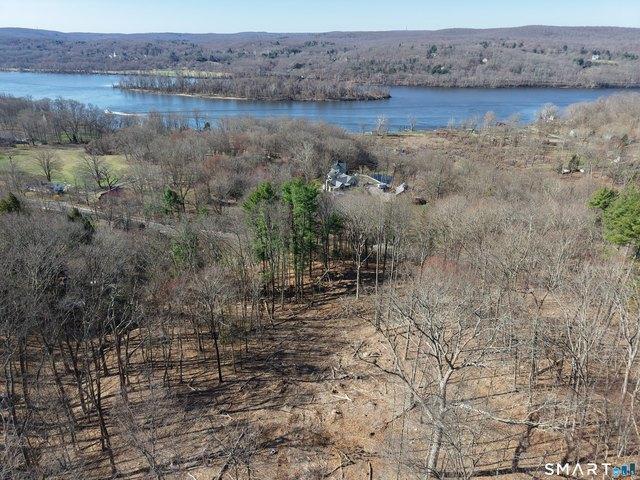 94 Injun Hollow Rd, Haddam, CT 06424