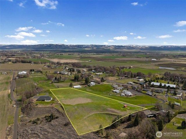 94 Kerley Dr, Walla, WA 99362