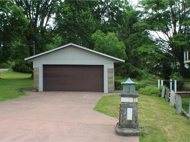 94 Longview Avenue