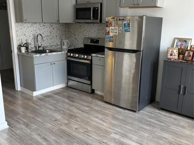 94 Macarthur Avenue # 94