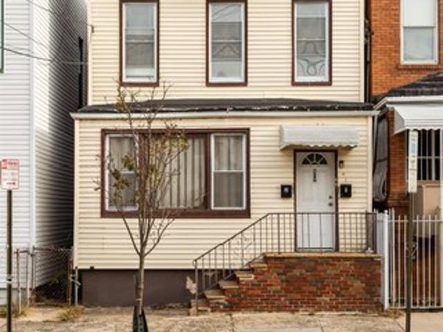 94 Mallory Ave, Jersey City, NJ 07304