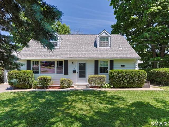 94 Mathews St, Stamford, CT 06902