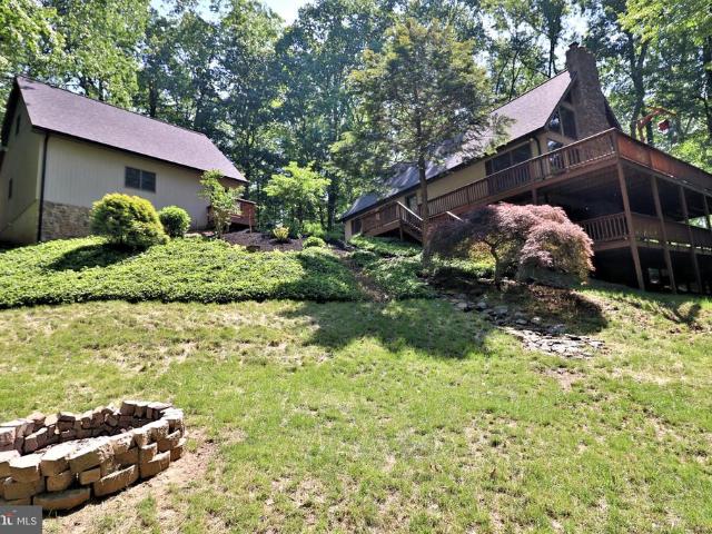 94 N Tanglewood Drive