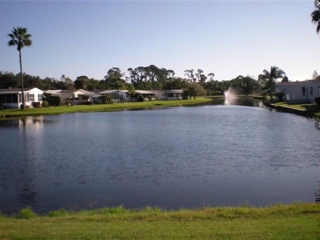 94 Newcastle Blvd, Haines City, FL 33844