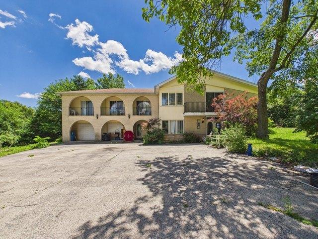 94 Old Creek Rd, Palos Park, IL 60464