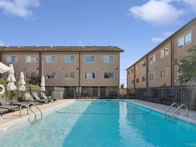 94 Pacific Boulevard