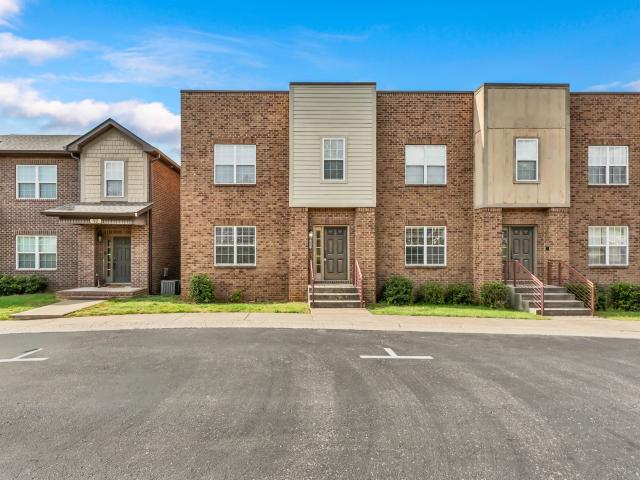 94 Promontory Ln, Clarksville, TN 37040 | MLS #3169 | Compass