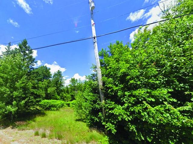 94 Rebel Hill Rd, Clifton, ME 04428