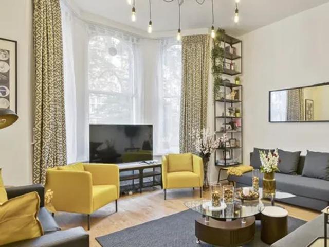 94 Redcliffe Gardens, London, SW5 0DU, United Kingdom | 3 bed apartment for rent #121300555 | Rentberry