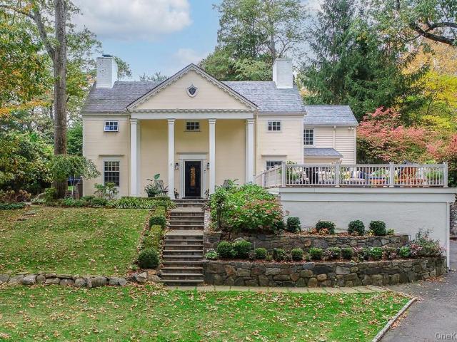 94 Round Hill Rd, Scarsdale, NY 10583 | MLS #949694 | Compass