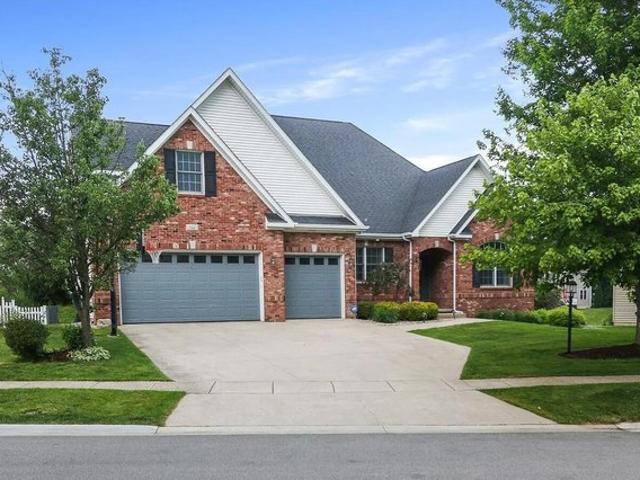 94 Scotscraig Dr, Valparaiso, IN 46385