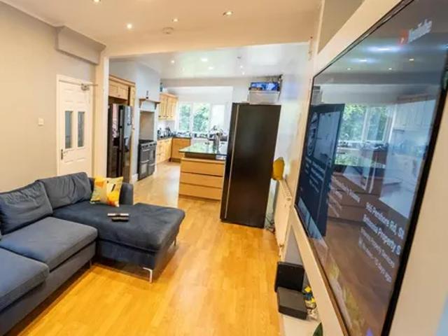94 Salisbury Road, Balsall Heath, B13 8JY, United Kingdom | 10 bed house for rent #136264095 | Rentberry