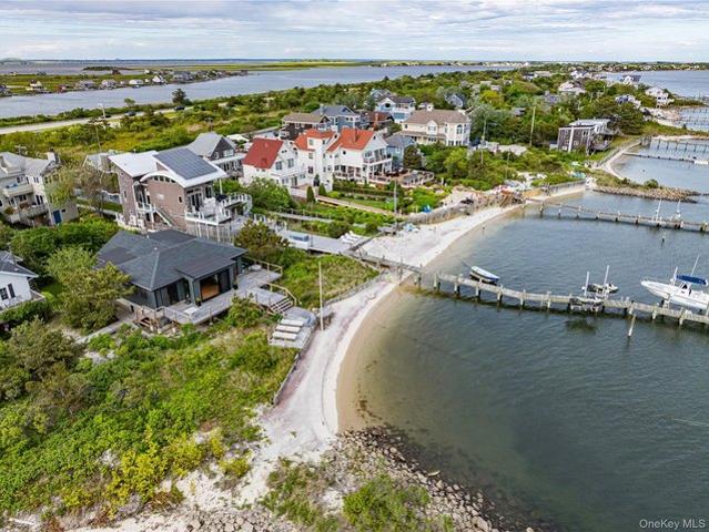 94 Savannah Walk, Oak Beach, NY 11702