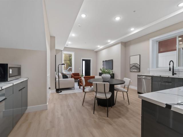 94 South St # 1