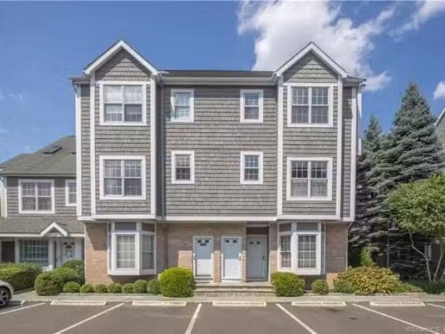 94 Southfield Avenue, 204, Stamford, CT 06902