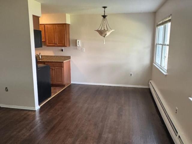 94 Stonehurst Boulevard Unit B