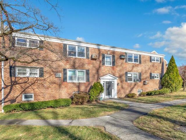 94 Strawberry Hill Avenue, 3, Stamford, CT 06902