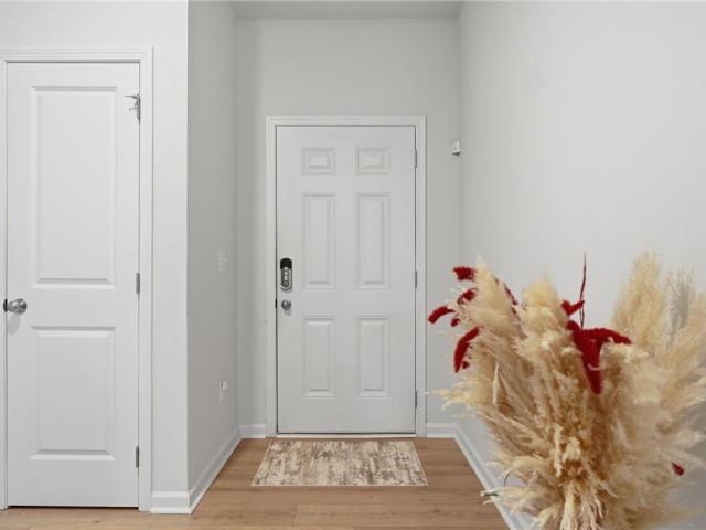 94 Summit Pointe Court