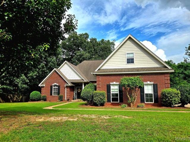 94 Sunny Brook Ct, Deatsville, AL 36022