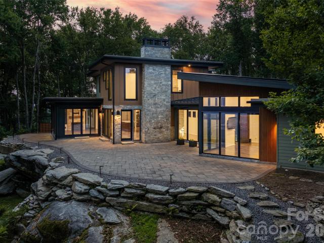 94A Laurel Ledge Way